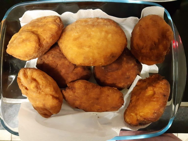 Vetkoek Recipe | Delicious Traditional Fried Bread - Wander Cape Town